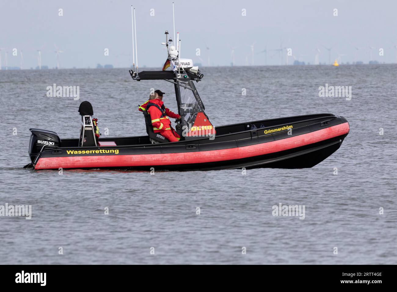 Lifeguard lifeguard lifeboat life boat rescue hi-res stock photography ...