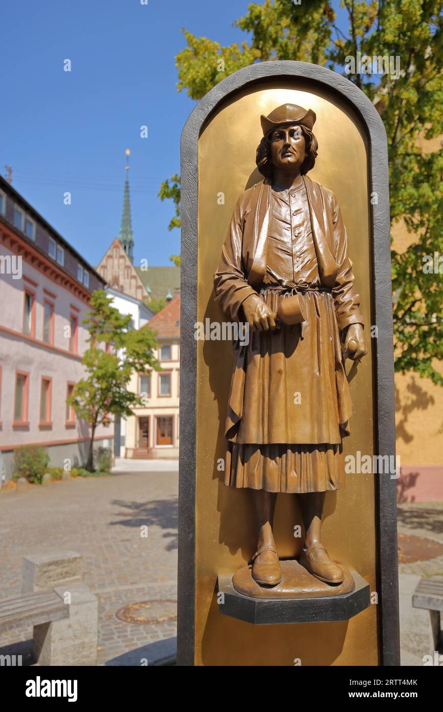 Riemenschneider fountain hi-res stock photography and images - Alamy