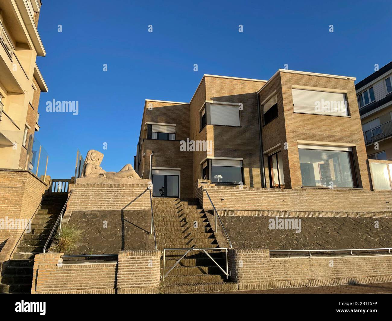 Villa Goelands, detached villa from 1933 in modernist style, with ...