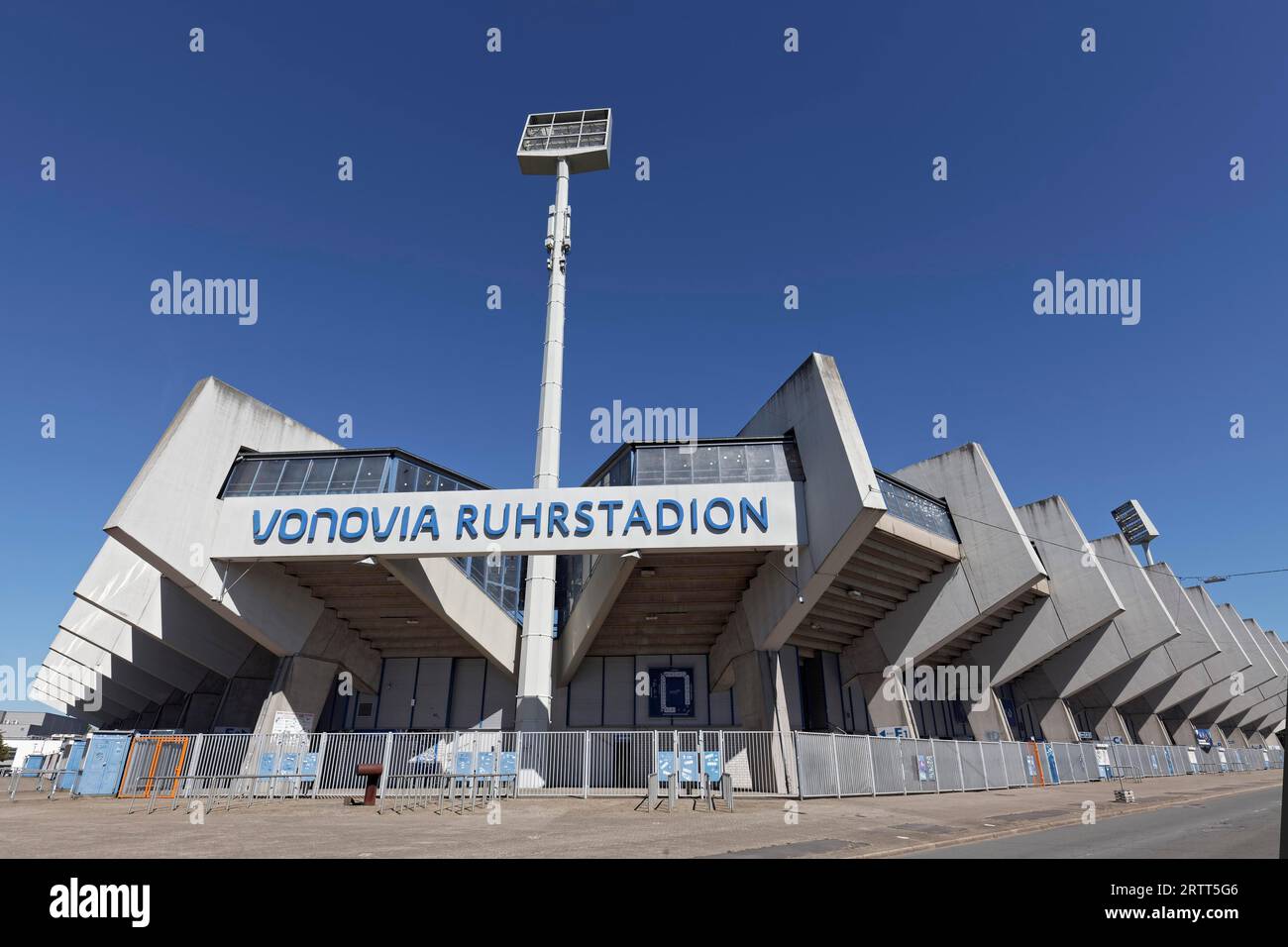 Football stadium bochum hi-res stock photography and images - Alamy