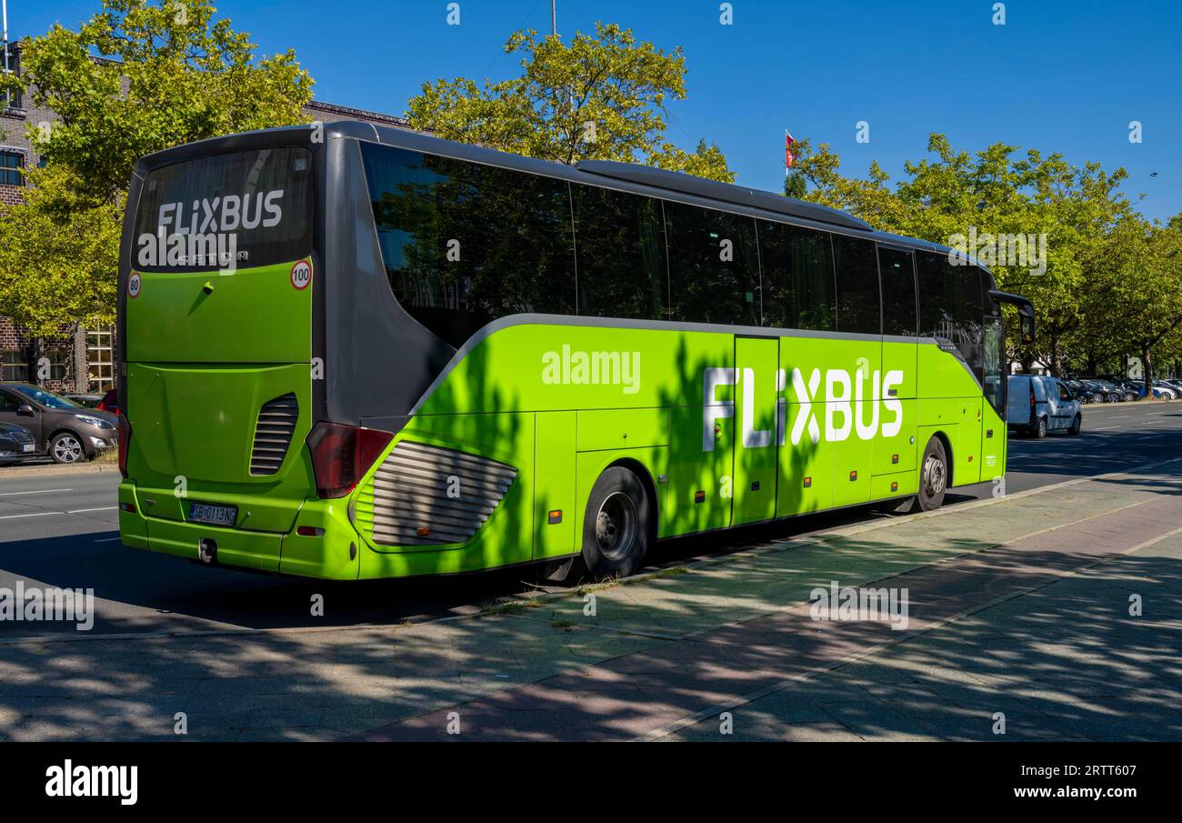 Flixbus coach hi-res stock photography and images - Alamy