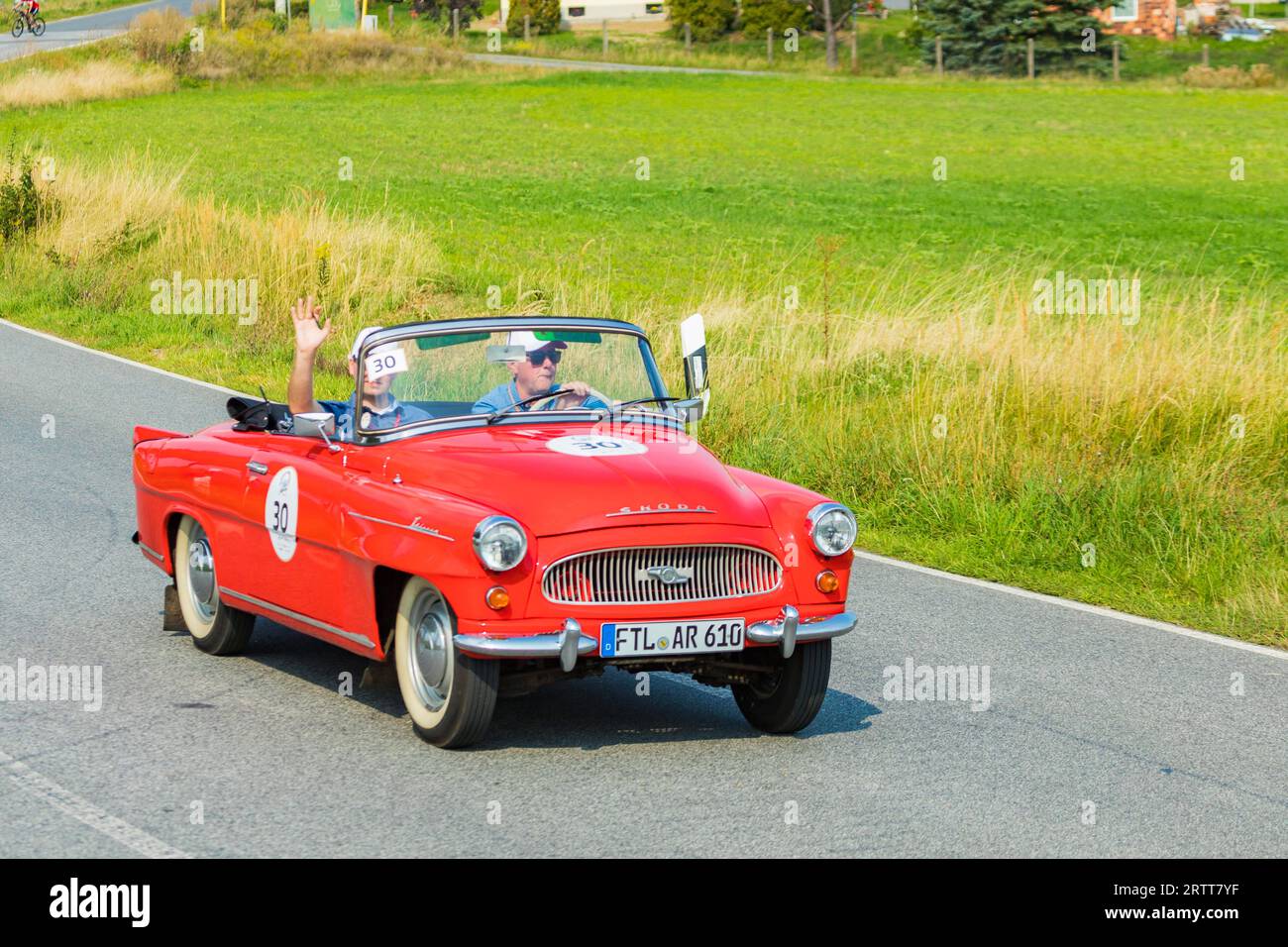 A drive for vintage vehicles. Skilful handling of the vehicle, finding ...