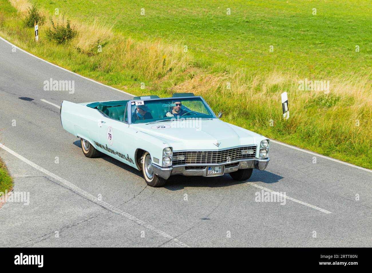 A drive for vintage vehicles. Skilful handling of the vehicle, finding ...