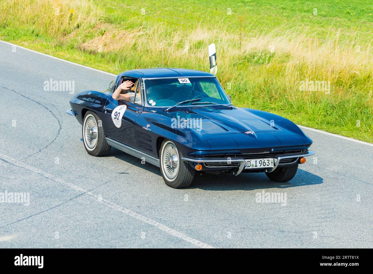 A drive for vintage vehicles. Skilful handling of the vehicle, finding ...