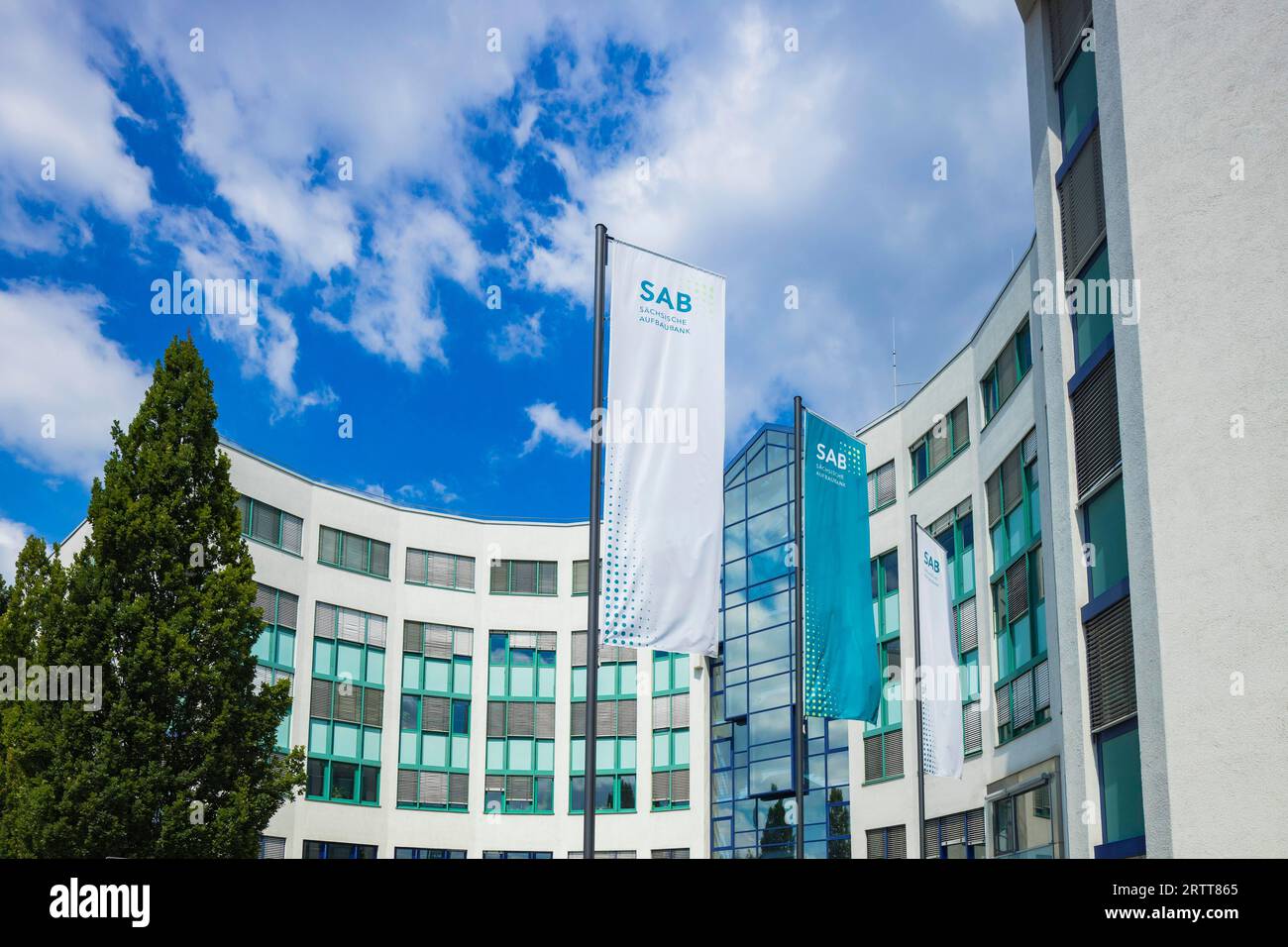Aufbaubank hi-res stock photography and images - Alamy
