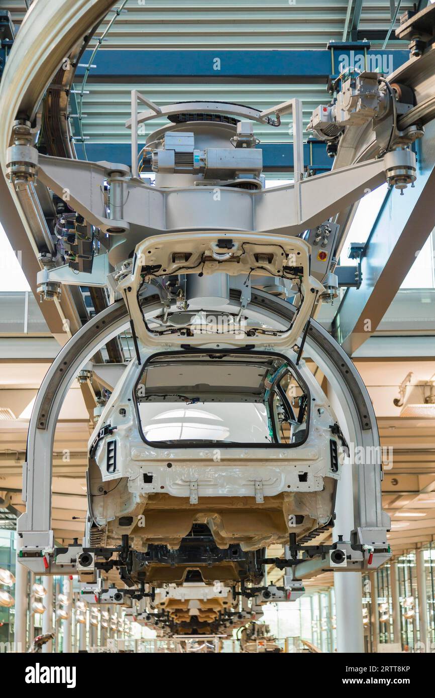 Transparent production in the Transparent Factory. After the phasing ...