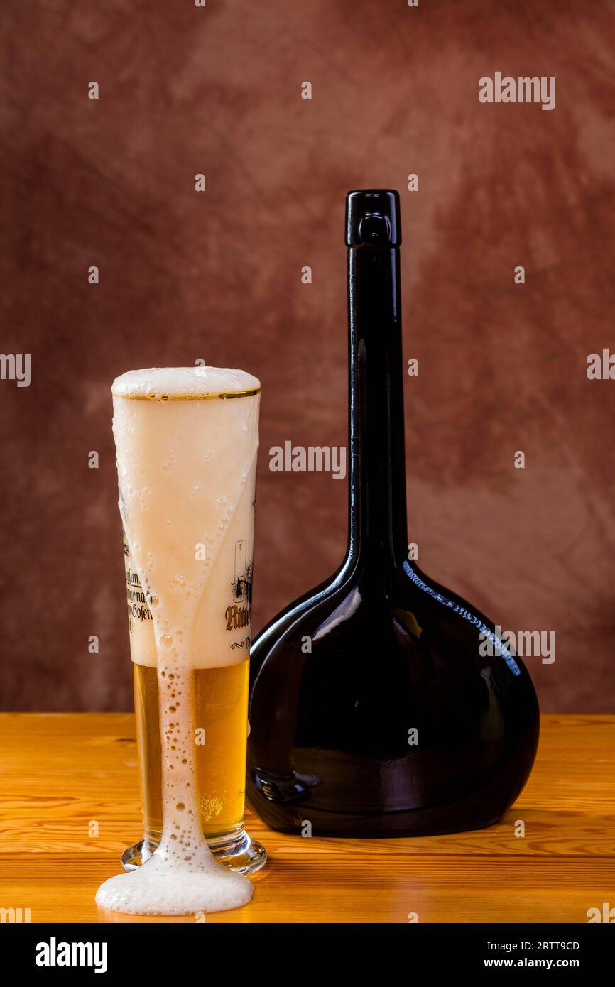 Gose bottle hi-res stock photography and images - Alamy