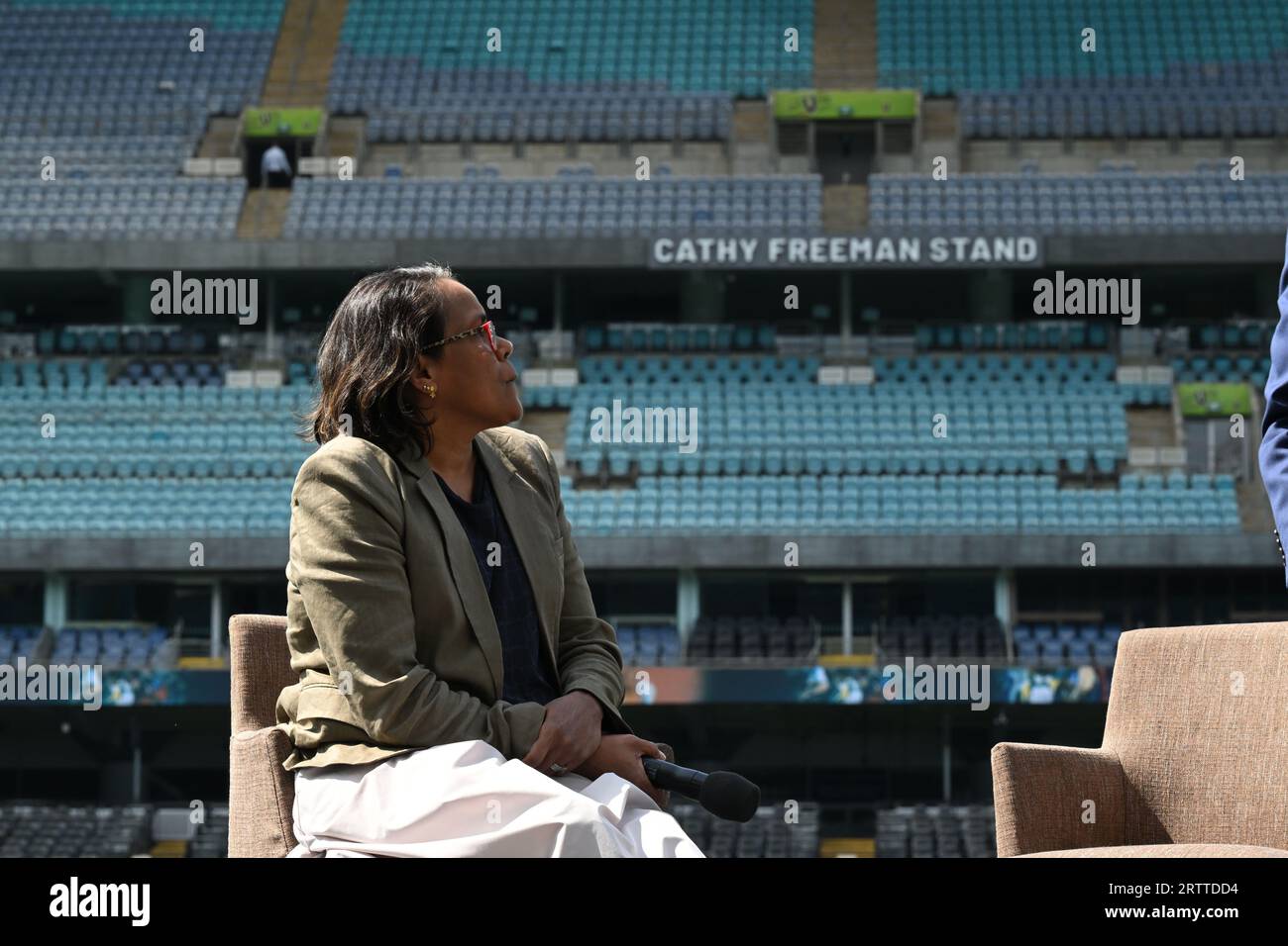 Sydney, Australia. 15th Sep, 2023. Olympic champion Cathy Freeman set ...
