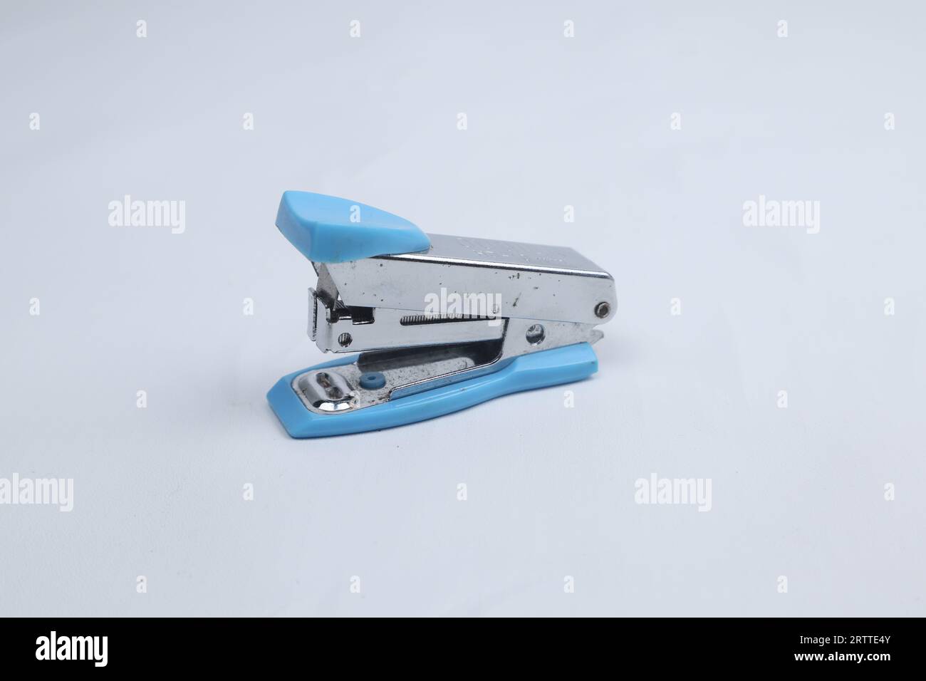 Blue stapler hi-res stock photography and images - Alamy