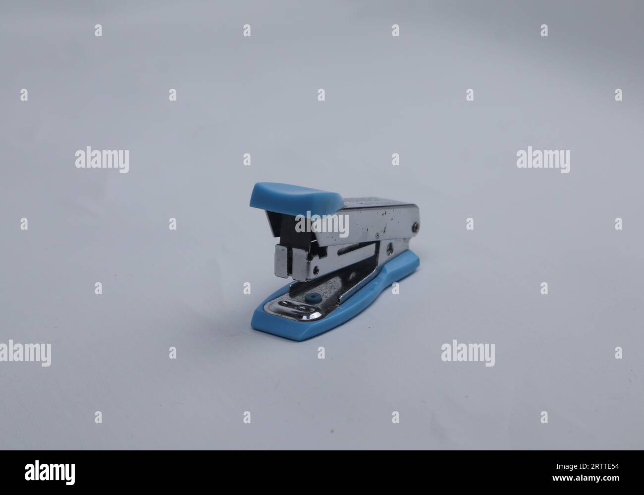 Blue stapler hi-res stock photography and images - Alamy