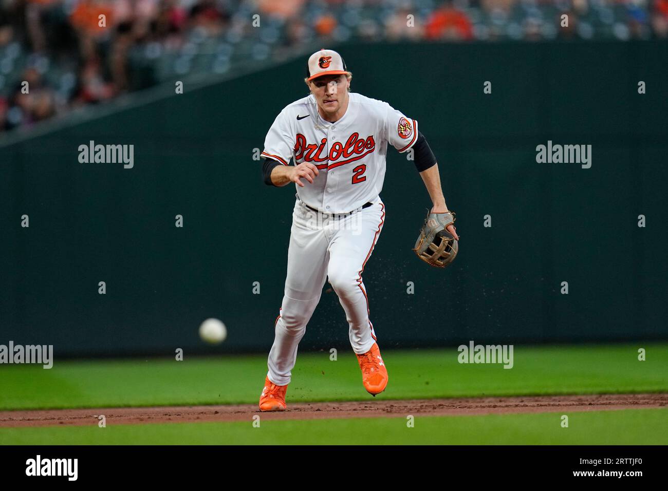 Baltimore Orioles catcher James McCann fields a groundout by St. Louis ...