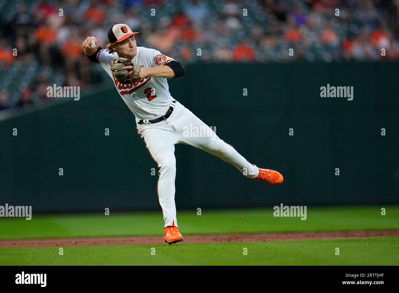 Baltimore Orioles catcher James McCann fields a groundout by St. Louis ...