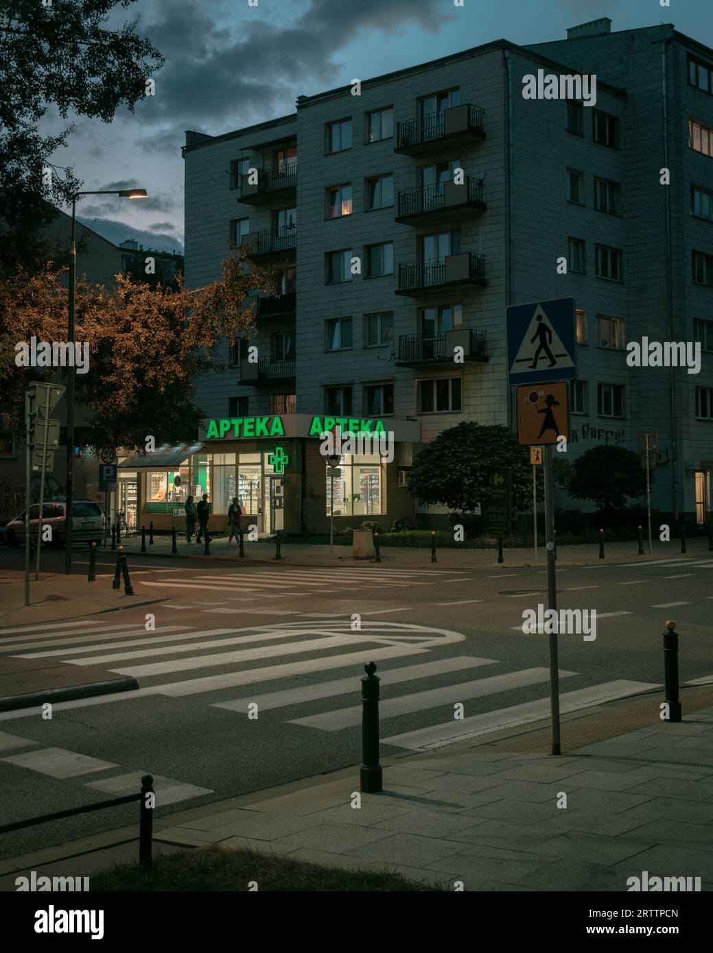 Powisle warsaw hi-res stock photography and images - Alamy