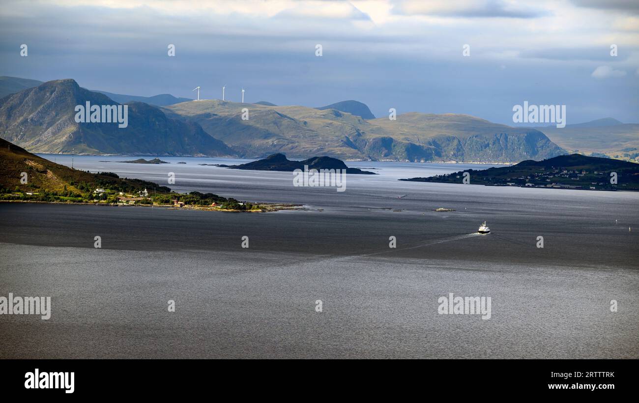 Hallefjorden and the small settlements of Åram and Voksa in Sande and ...