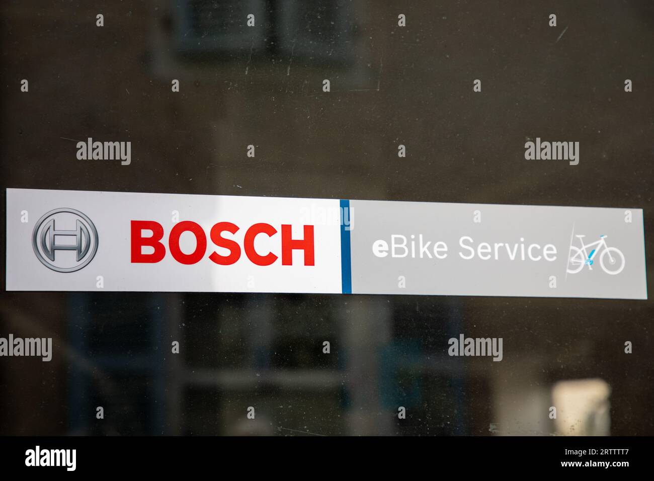 Bordeaux , France - 09 04 2023 : bosch ebike bicycle service car logo ...