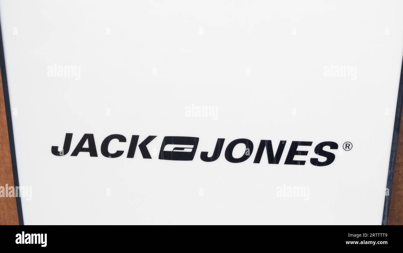 Jack et jones hi-res stock photography and images - Alamy