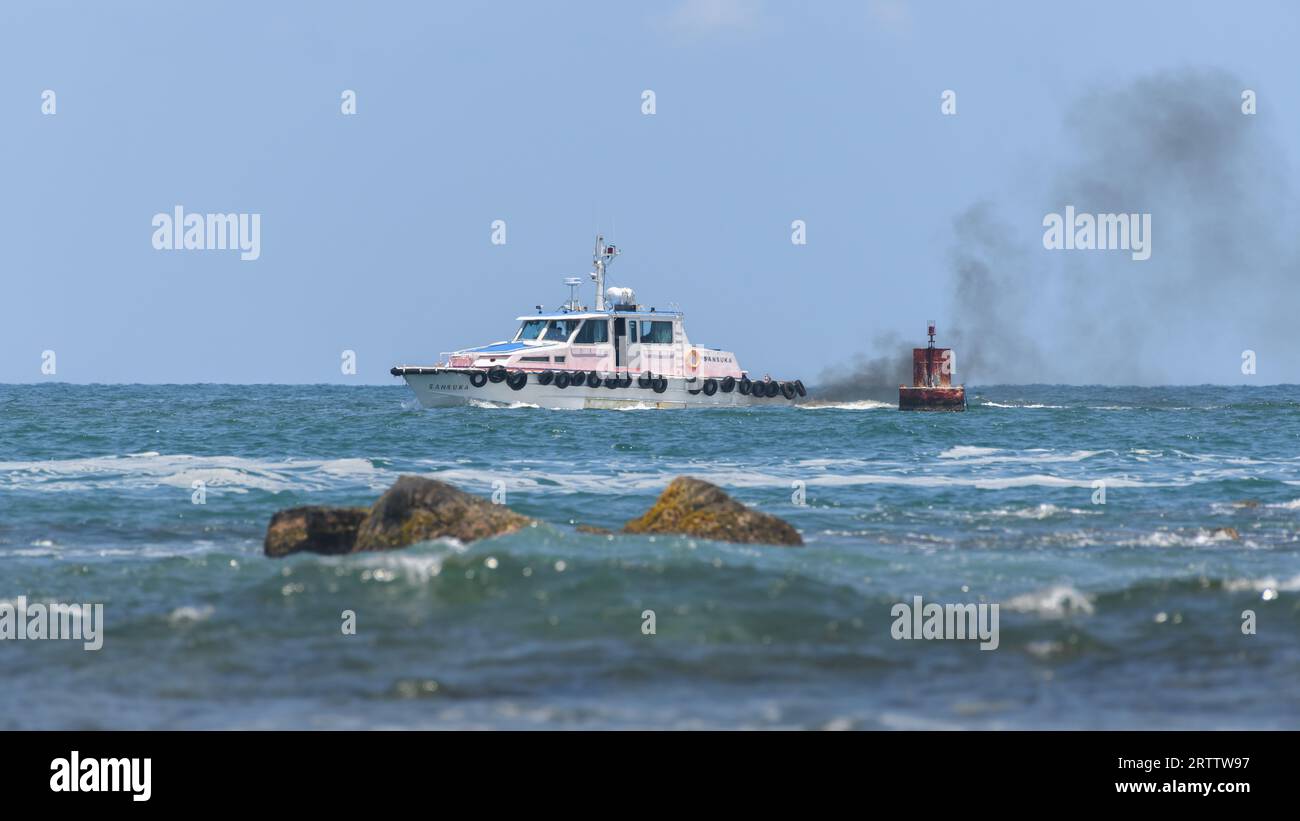 Sea nautical vessel transportation smoke air pollution hi-res stock ...