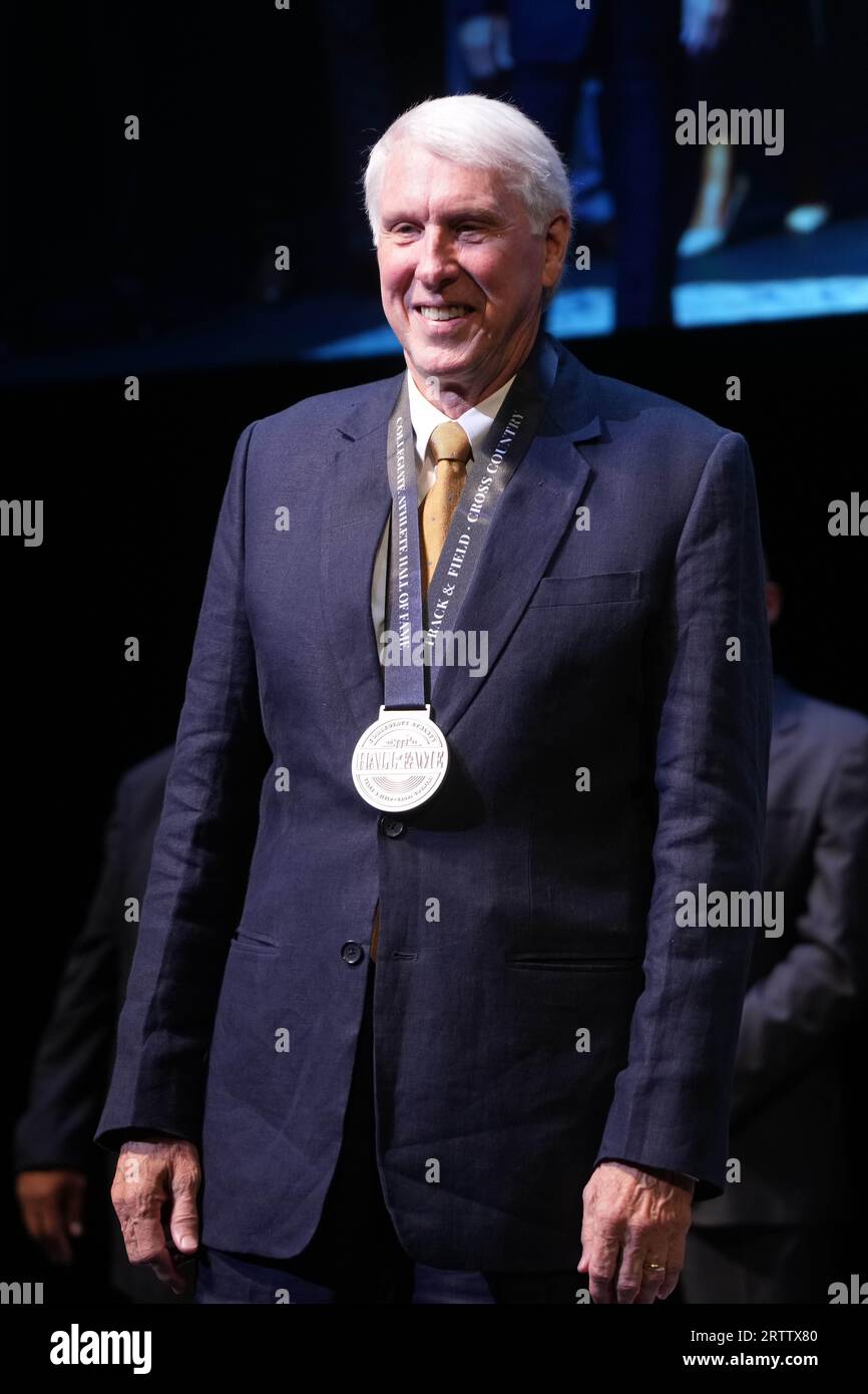 Dave wottle hi-res stock photography and images - Alamy