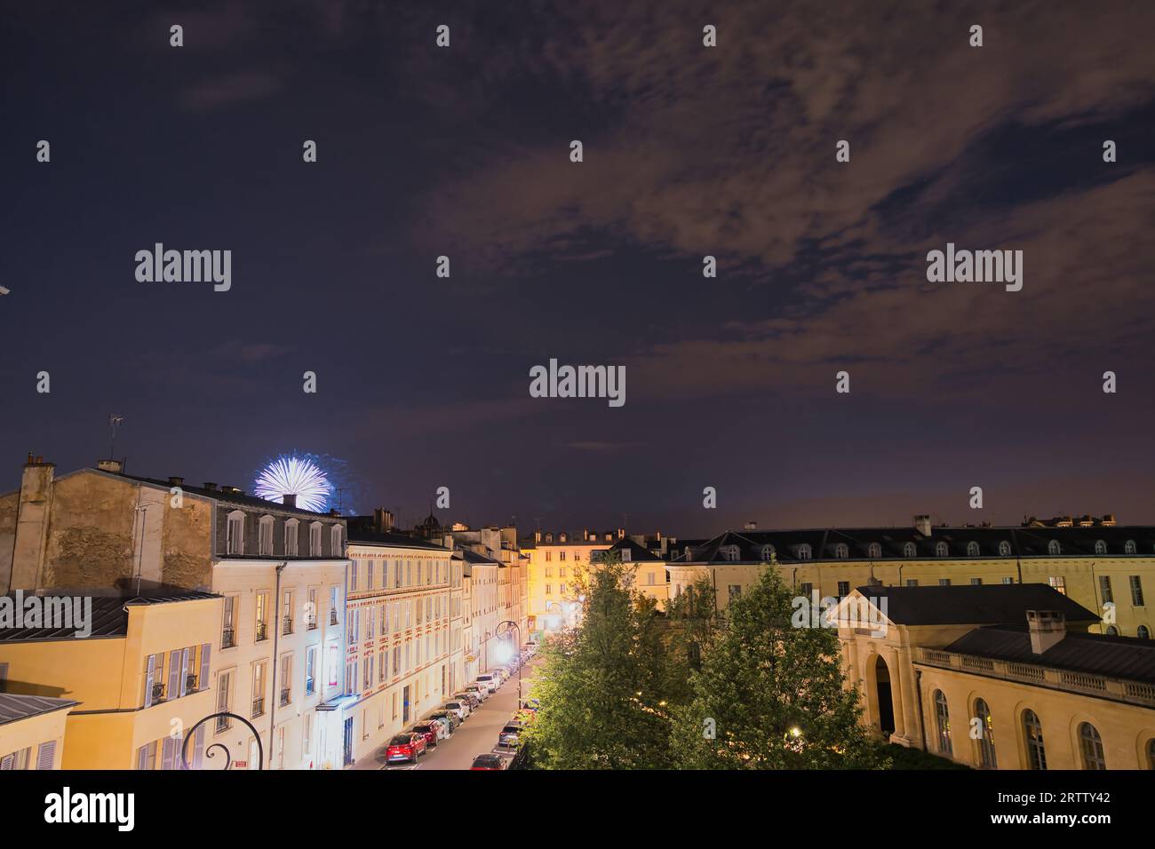 Every Saturday evening in summer, the Royal Gardens of Château de ...