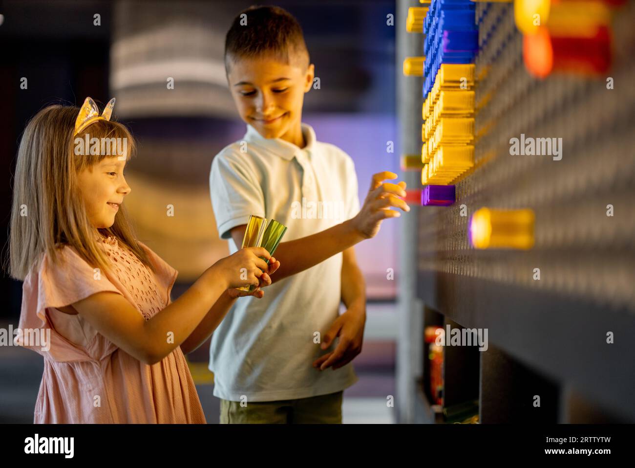 Kids playing in science museum Stock Photo - Alamy