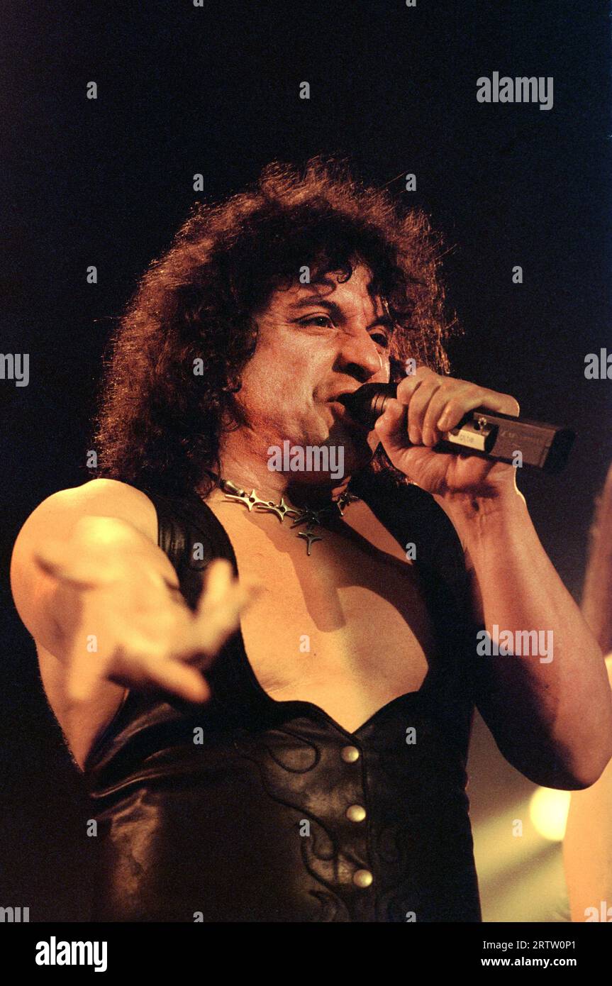 Eric adams 1994 hi-res stock photography and images - Alamy