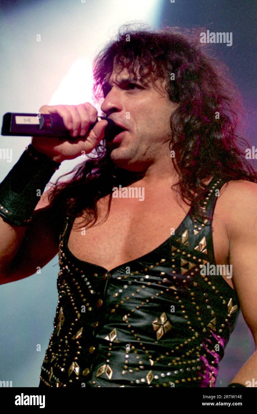 Eric adams 1994 hi-res stock photography and images - Alamy