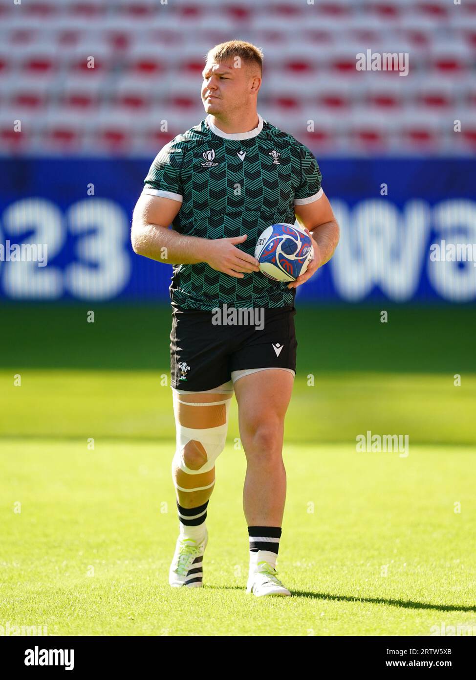 Wales' Dewi Lake during the Captain's Run at the Stade de Nice, France ...