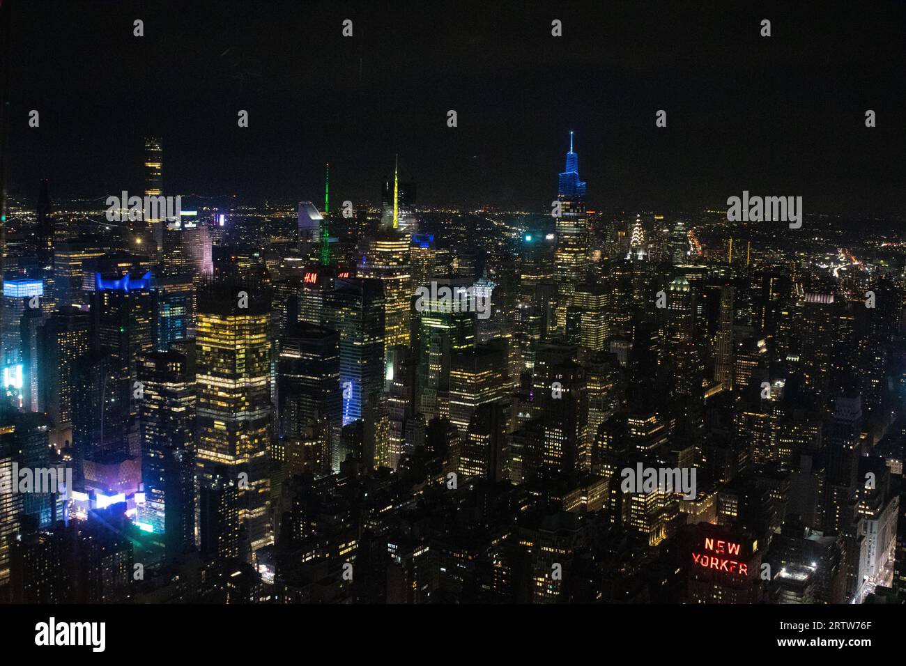 new york city metropolis at night life Stock Photo - Alamy