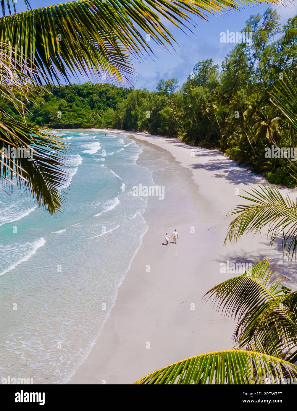 Ao jark bay and beach hi-res stock photography and images - Alamy