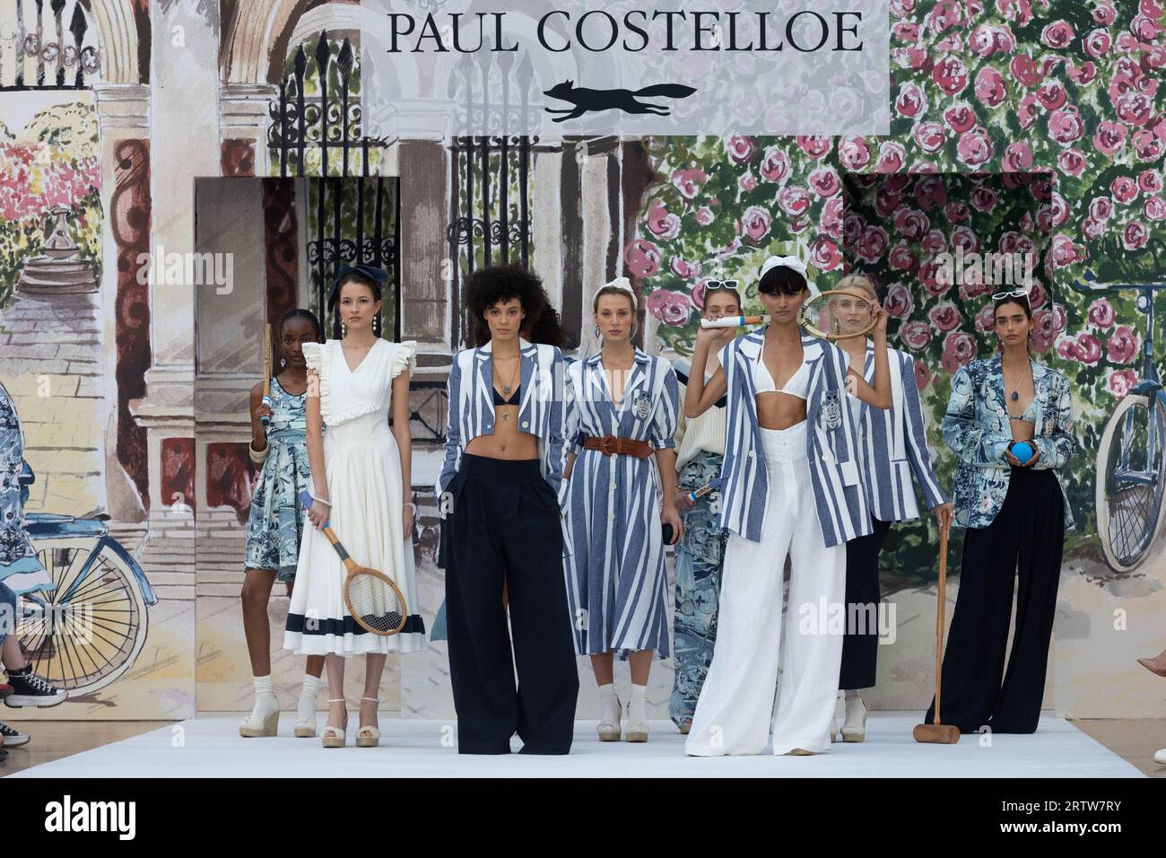 London, UK. September 15, 2023. Models on the catwalk at the Paul ...