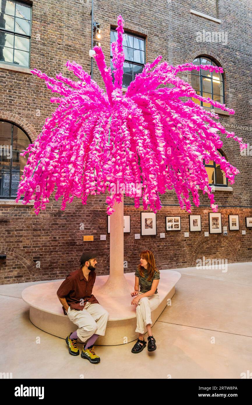 London, UK. 15 Sep 2023. Hana Mikoshi - Together with the Gifu ...