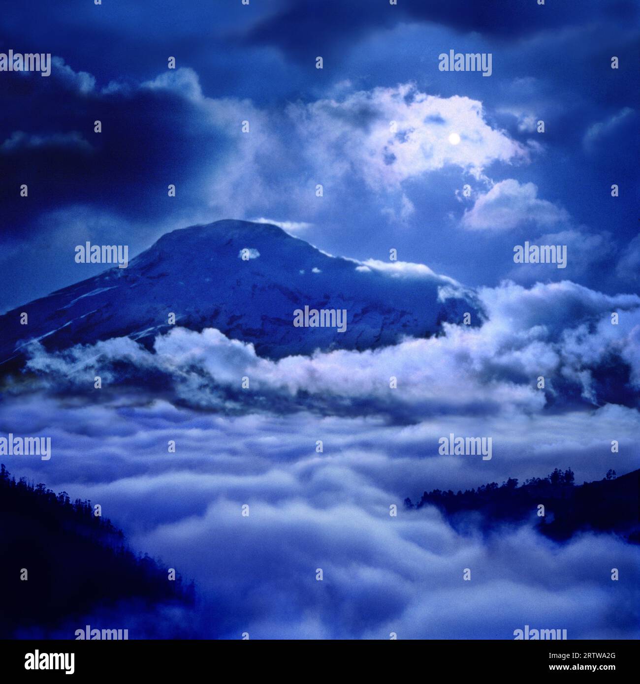 Dangerous moon hi-res stock photography and images - Alamy