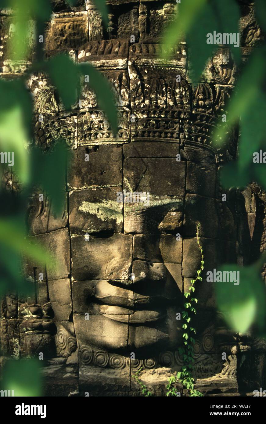 Bayon tempel buddha hi-res stock photography and images - Alamy