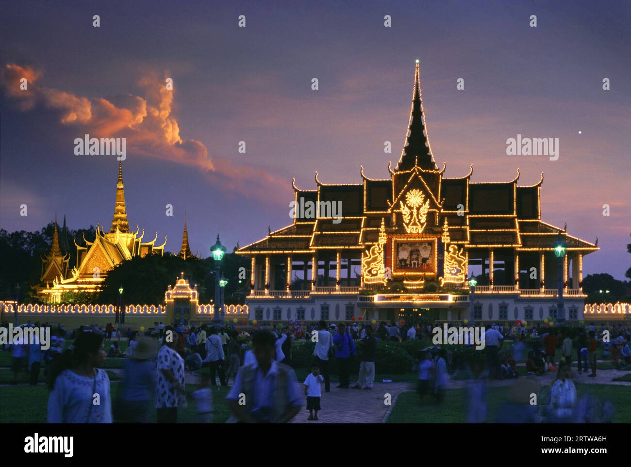 Royal Palace by night Stock Photo - Alamy