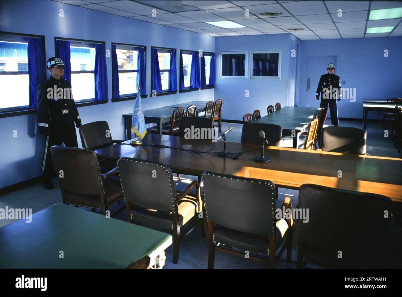 South Korean soldiers in negotiation room Stock Photo - Alamy