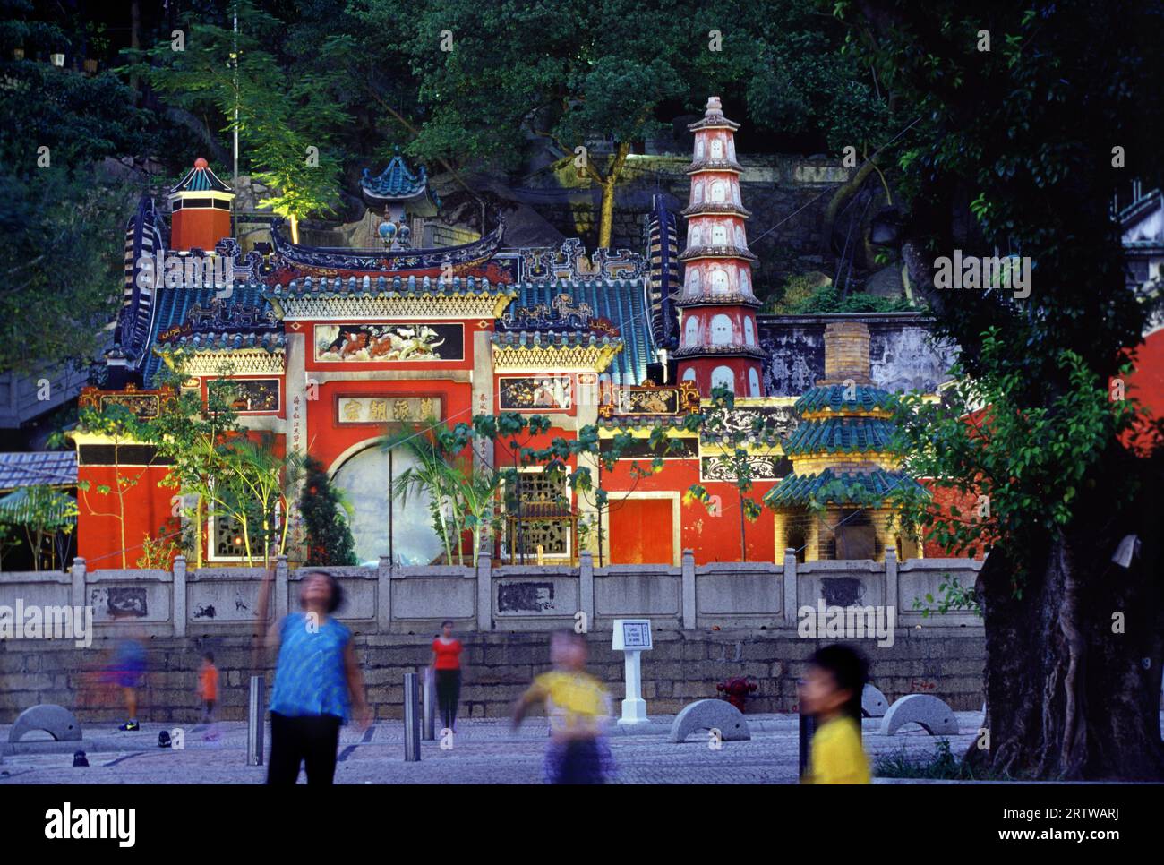 Ama temple hi-res stock photography and images - Alamy