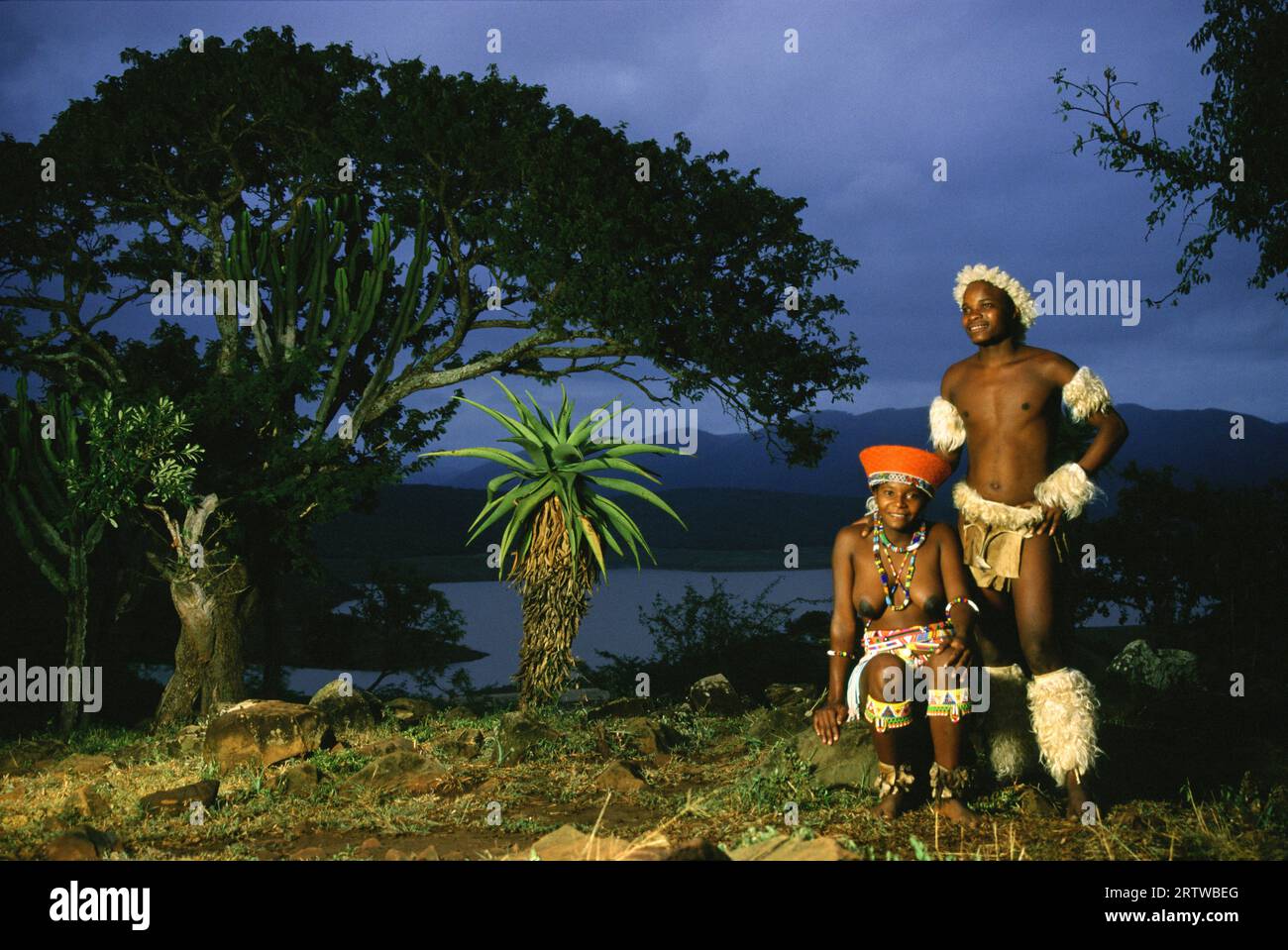 Zulu wedding hi-res stock photography and images - Alamy