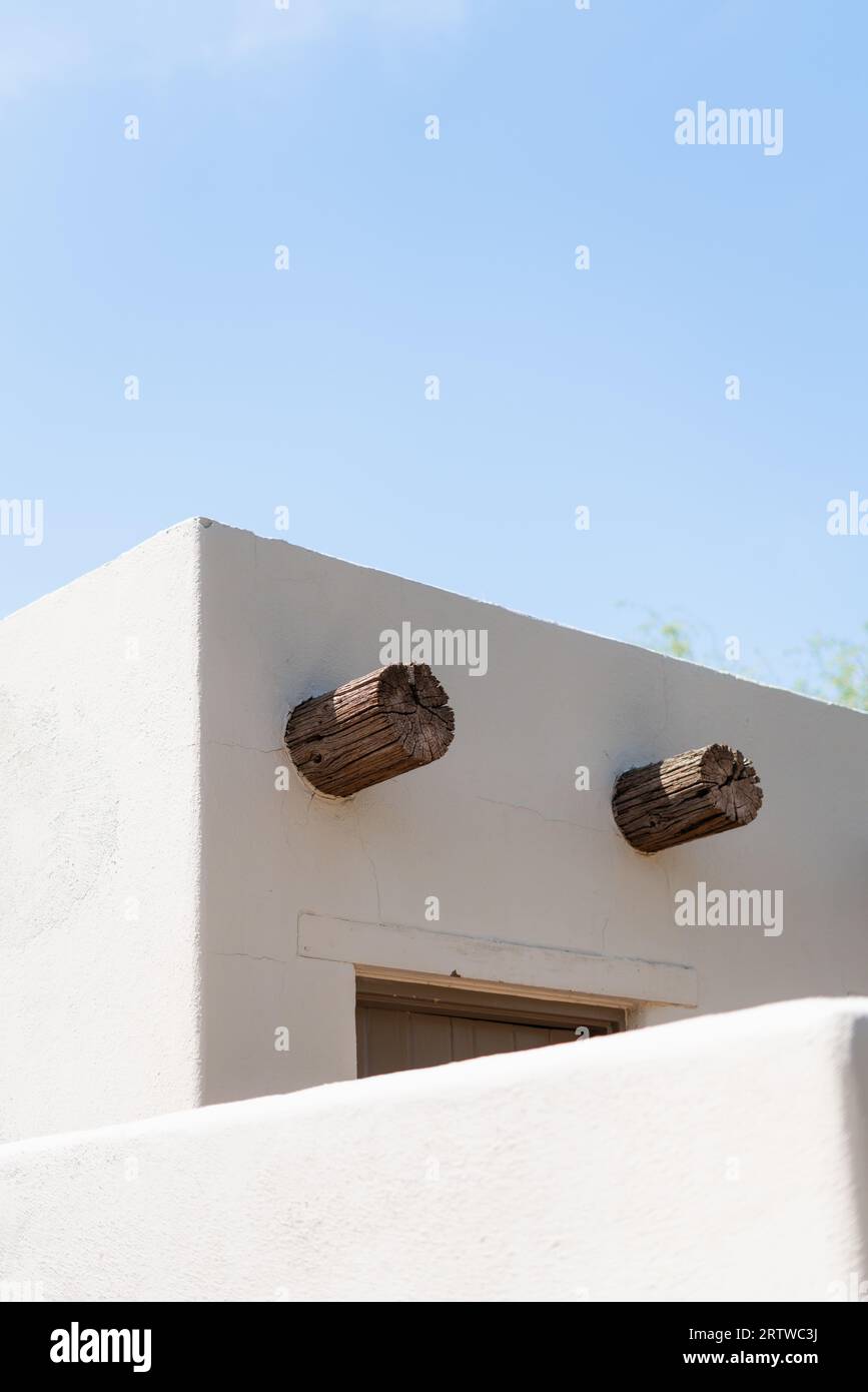 Adobe house desert arizona hi-res stock photography and images - Alamy