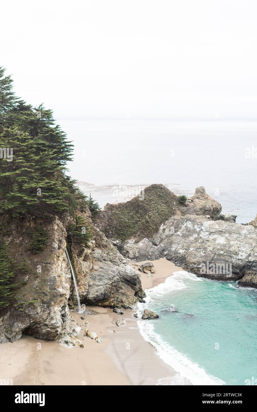 McWay Falls waterfall in Big Sur, California Stock Photo - Alamy