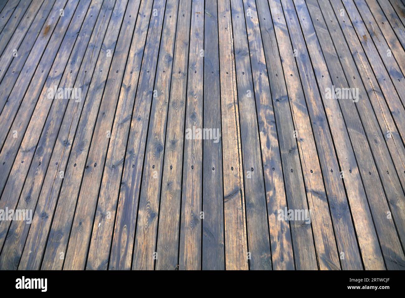 Wet wood flooring Stock Photo - Alamy