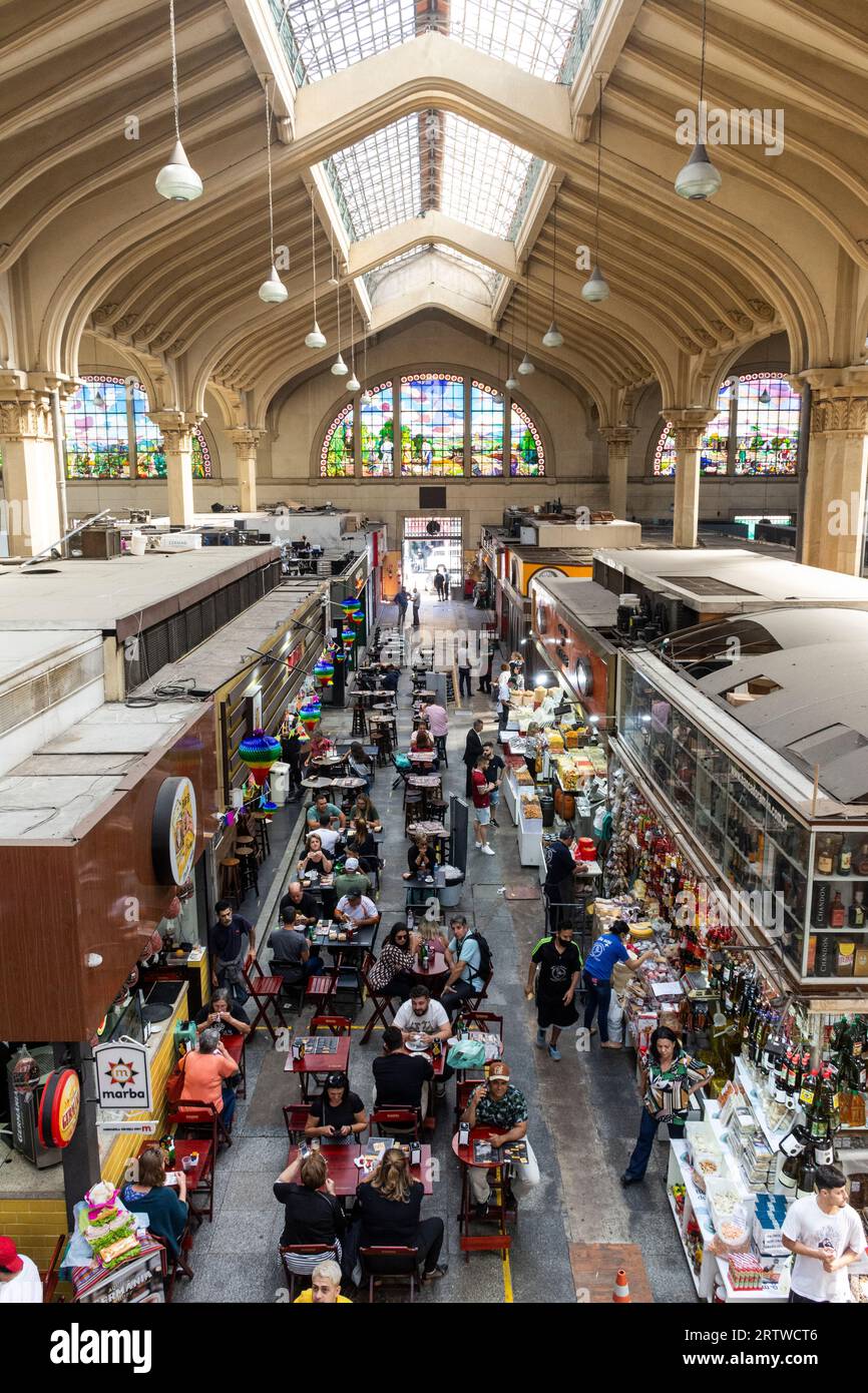 Interior view of the mercado municipal hi-res stock photography and ...