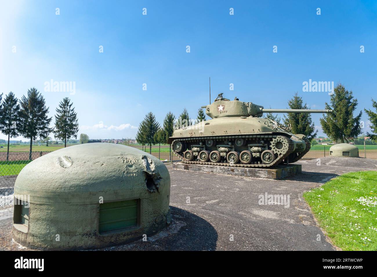 Sherman tank turret hi-res stock photography and images - Alamy