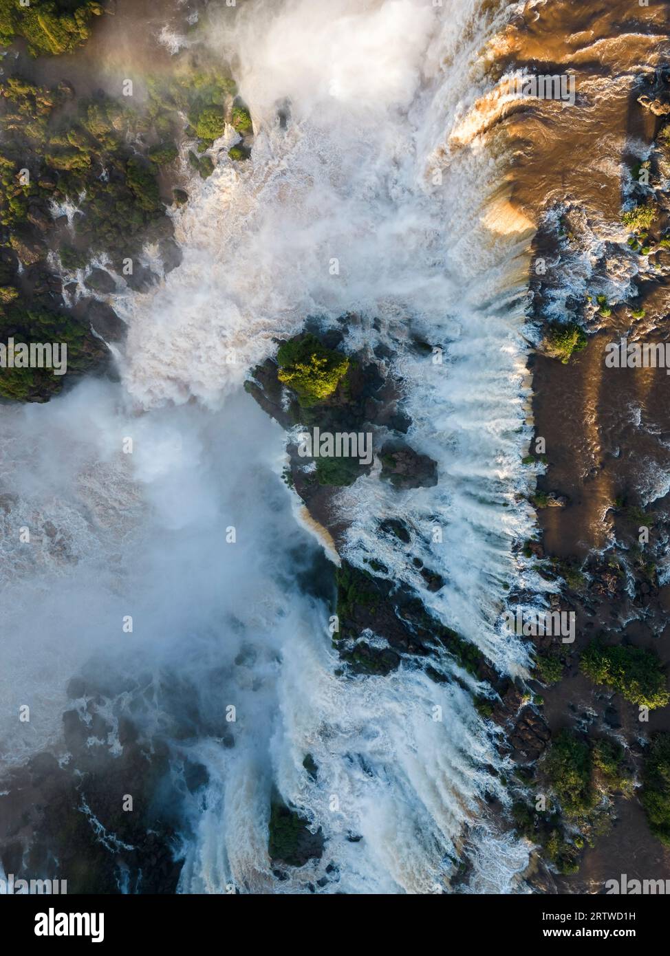 Beautiful aerial view to huge set of waterfalls and atlantic forest ...