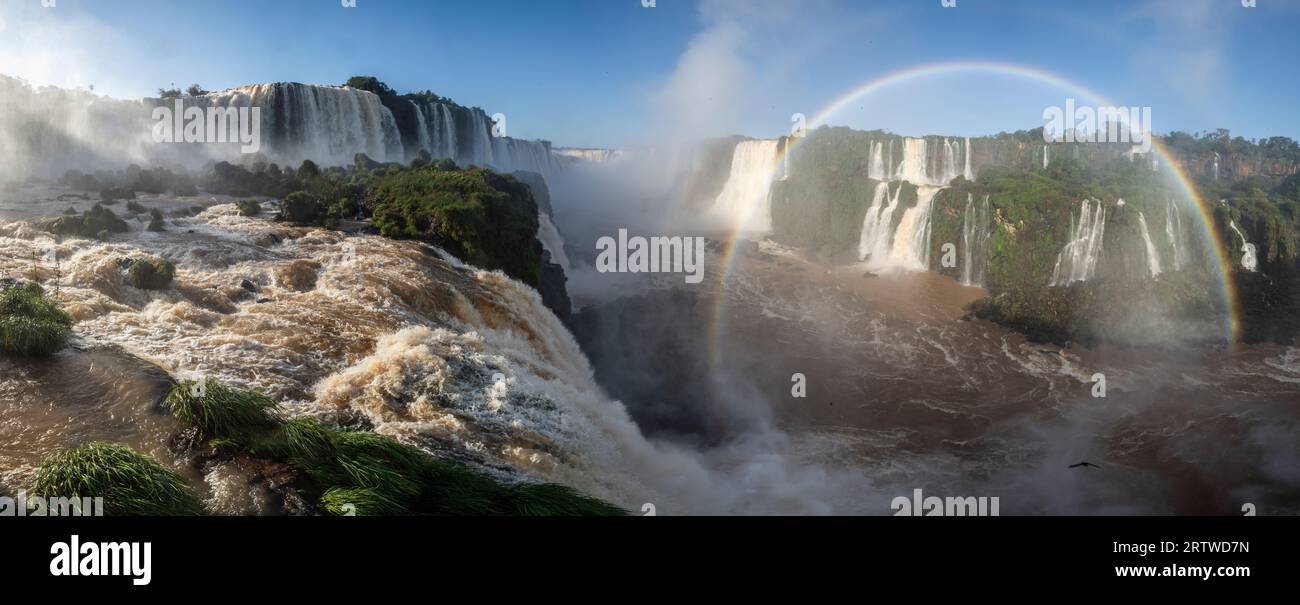 Iguazu waterfalls panoramic scenic hi-res stock photography and images ...