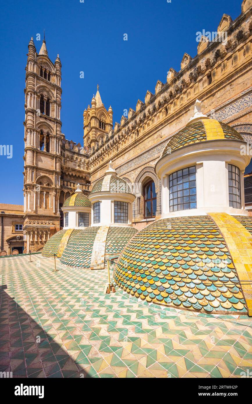 Palermo Cathedral, a major landmark and tourist attraction in capital ...