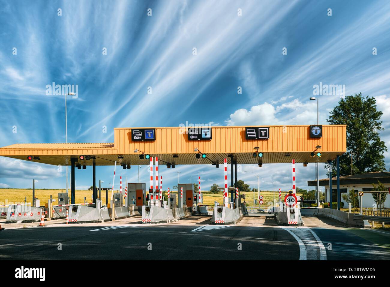 Car toll on turnpike hi-res stock photography and images - Alamy