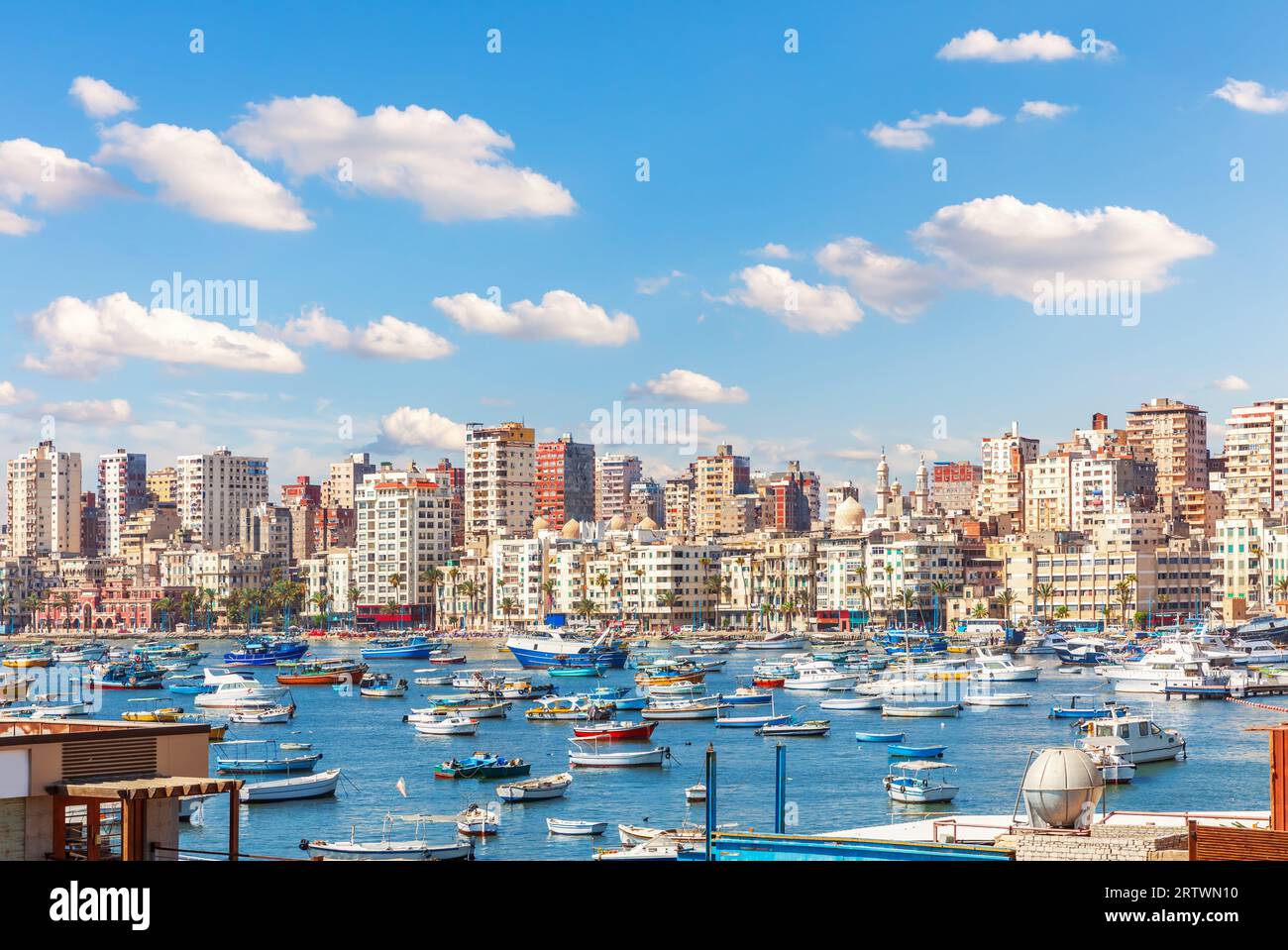 Ancient egypt fishing boat hi-res stock photography and images - Alamy