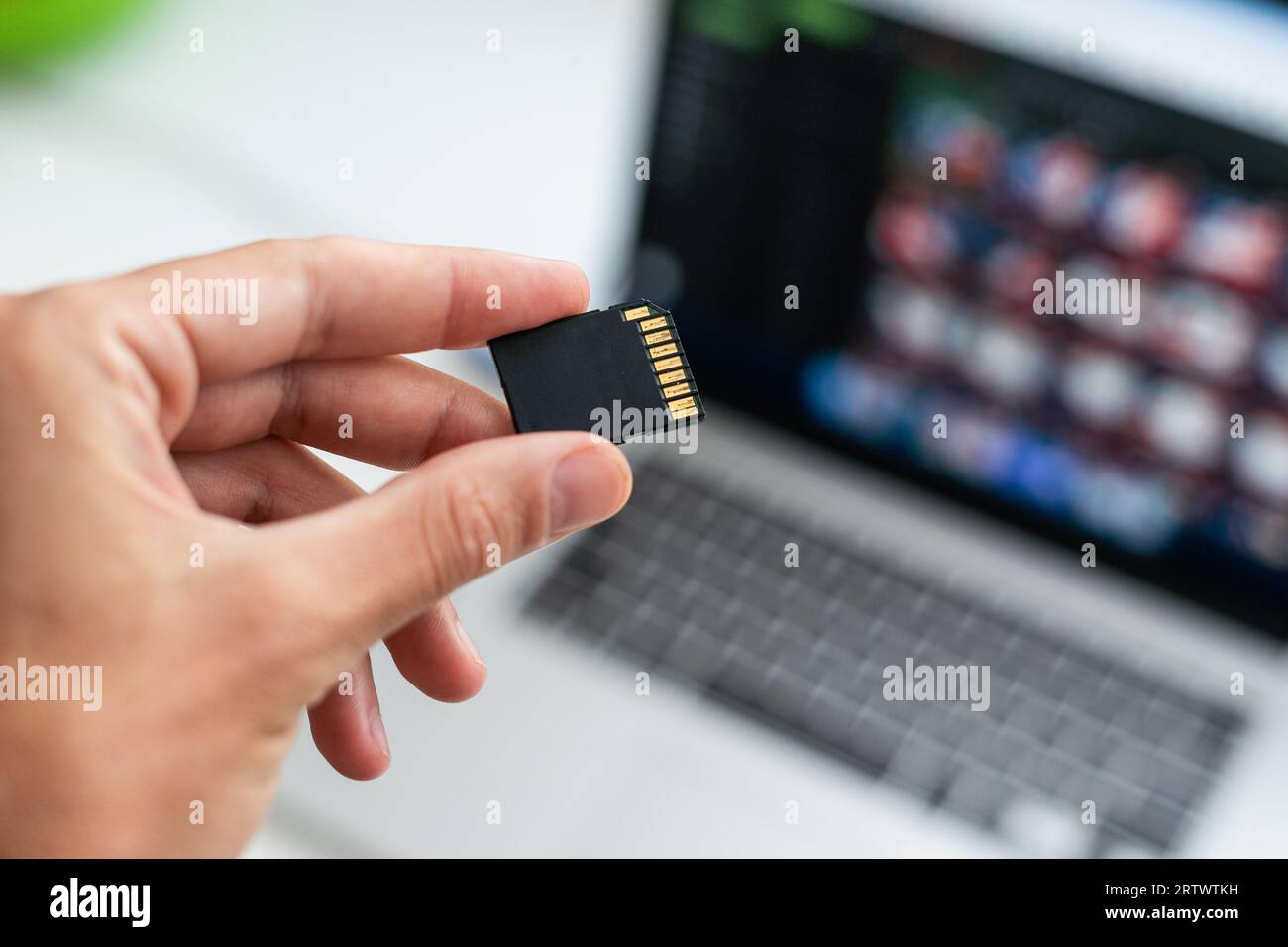 Usb connector flash memory chip hi-res stock photography and images - Alamy