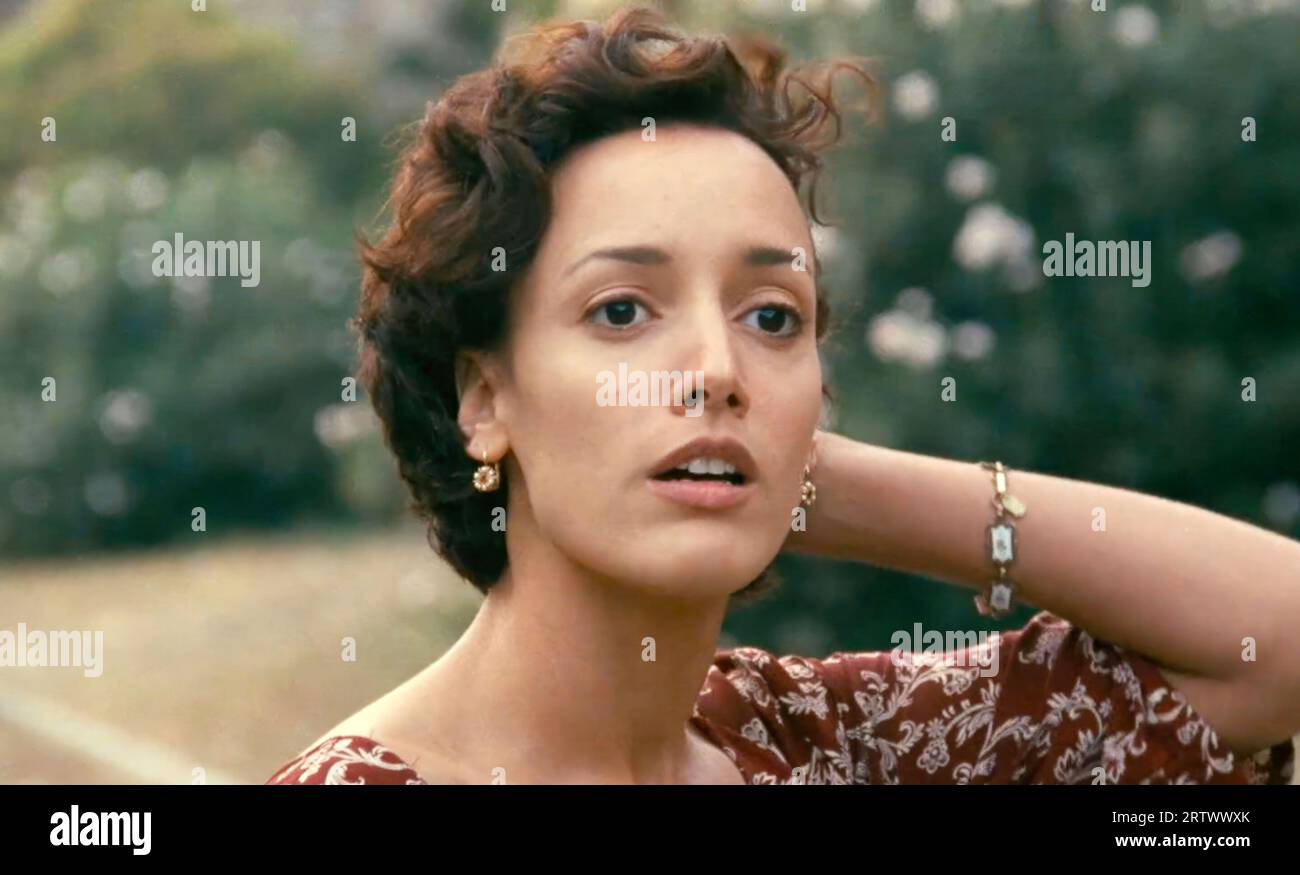 JENNIFER BEALS in DEAR DIARY (1993) -Original title: CARO DIÁRIO ...