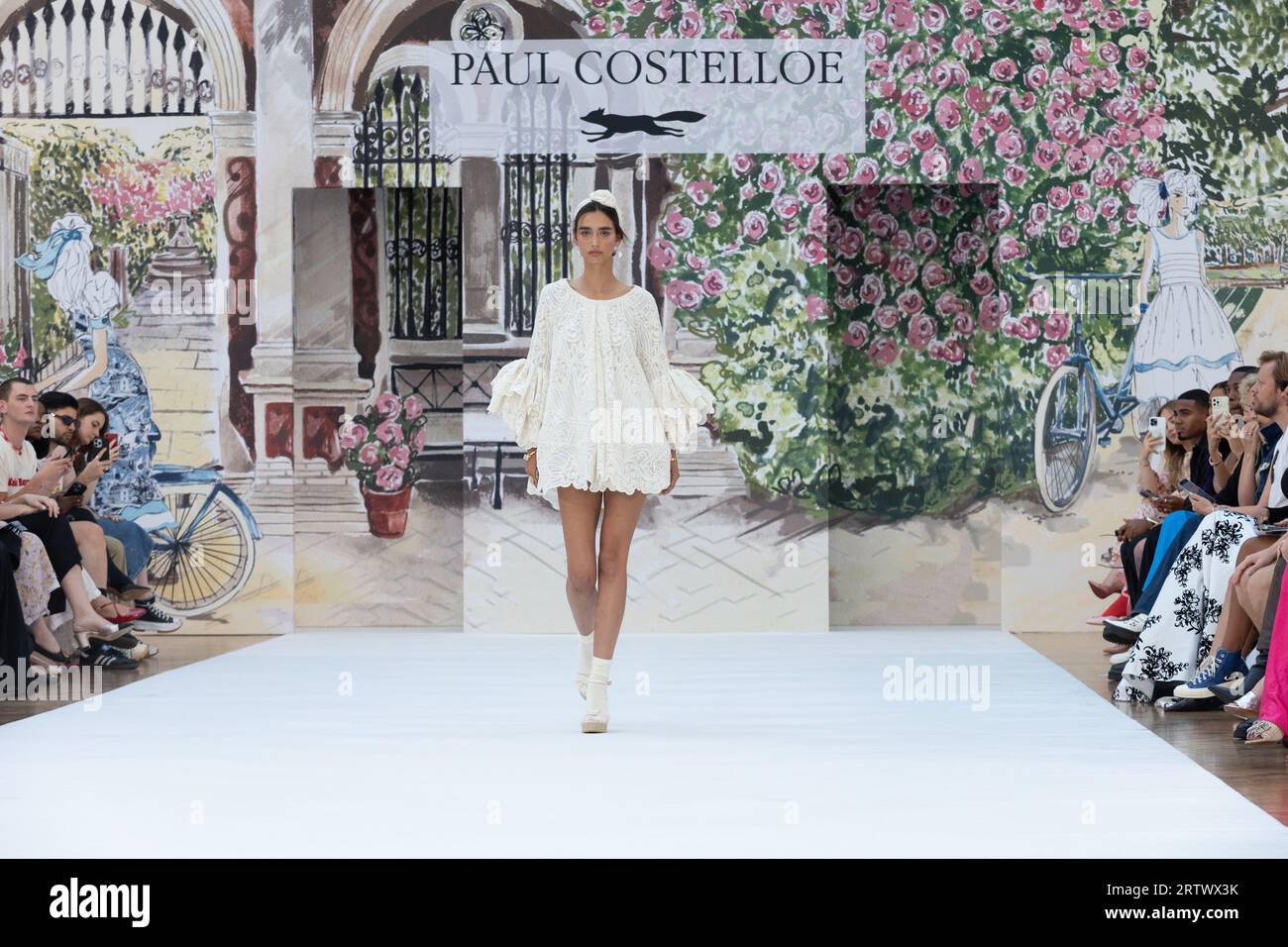 Paul costelloe spring summer 2024 show hi-res stock photography and ...